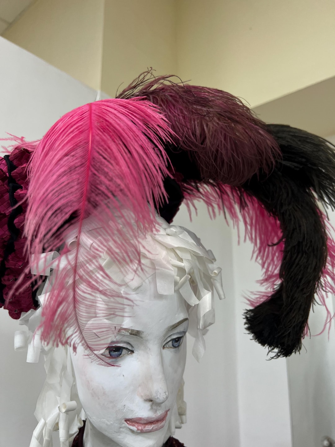 Ostrich Feathers Vintage Aigrette. Three Pieces in a Set. One 40 Cm ...