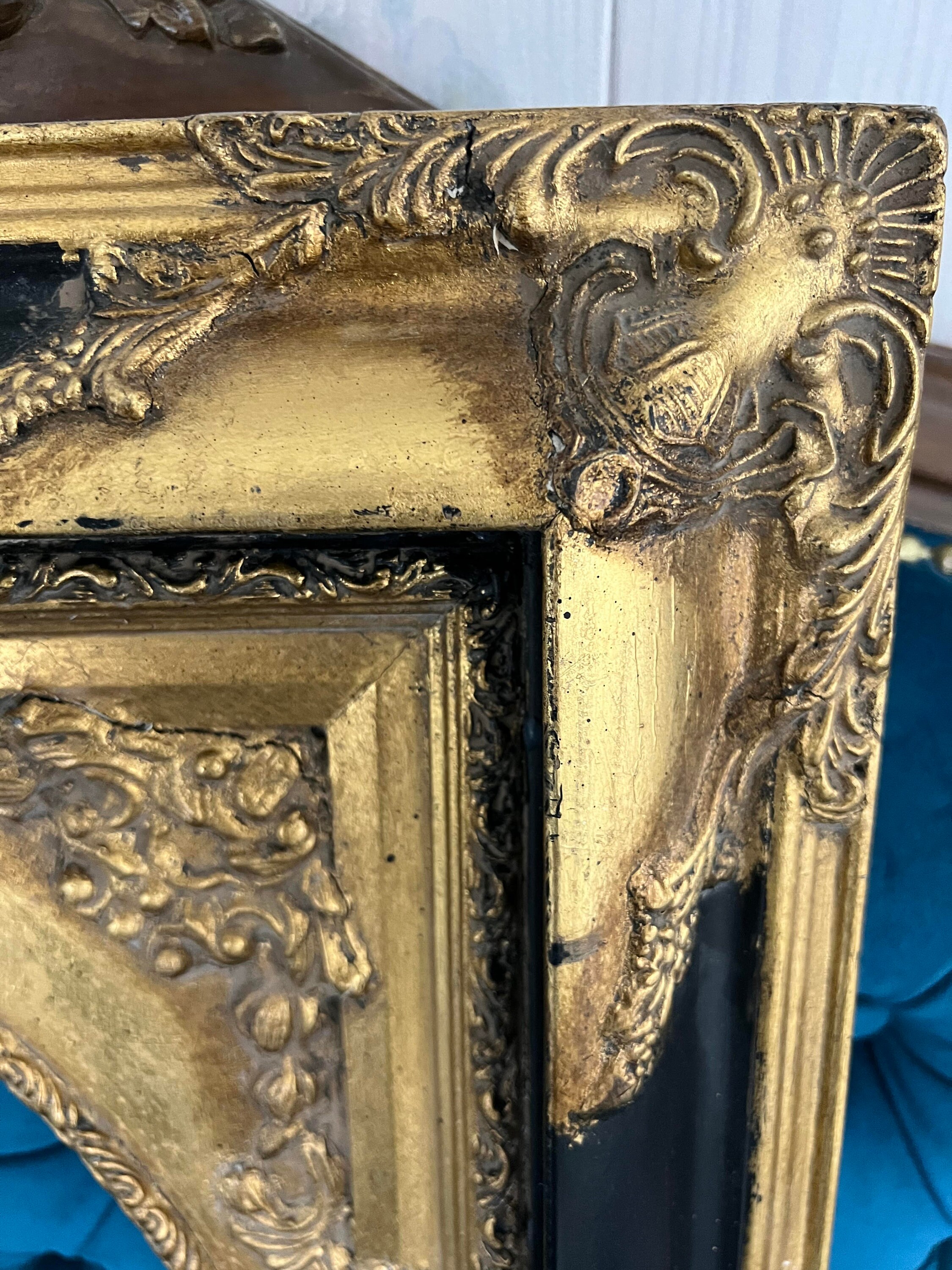Antique Frame 1890-1900. Europe. Frame for an Oval Picture. Material ...