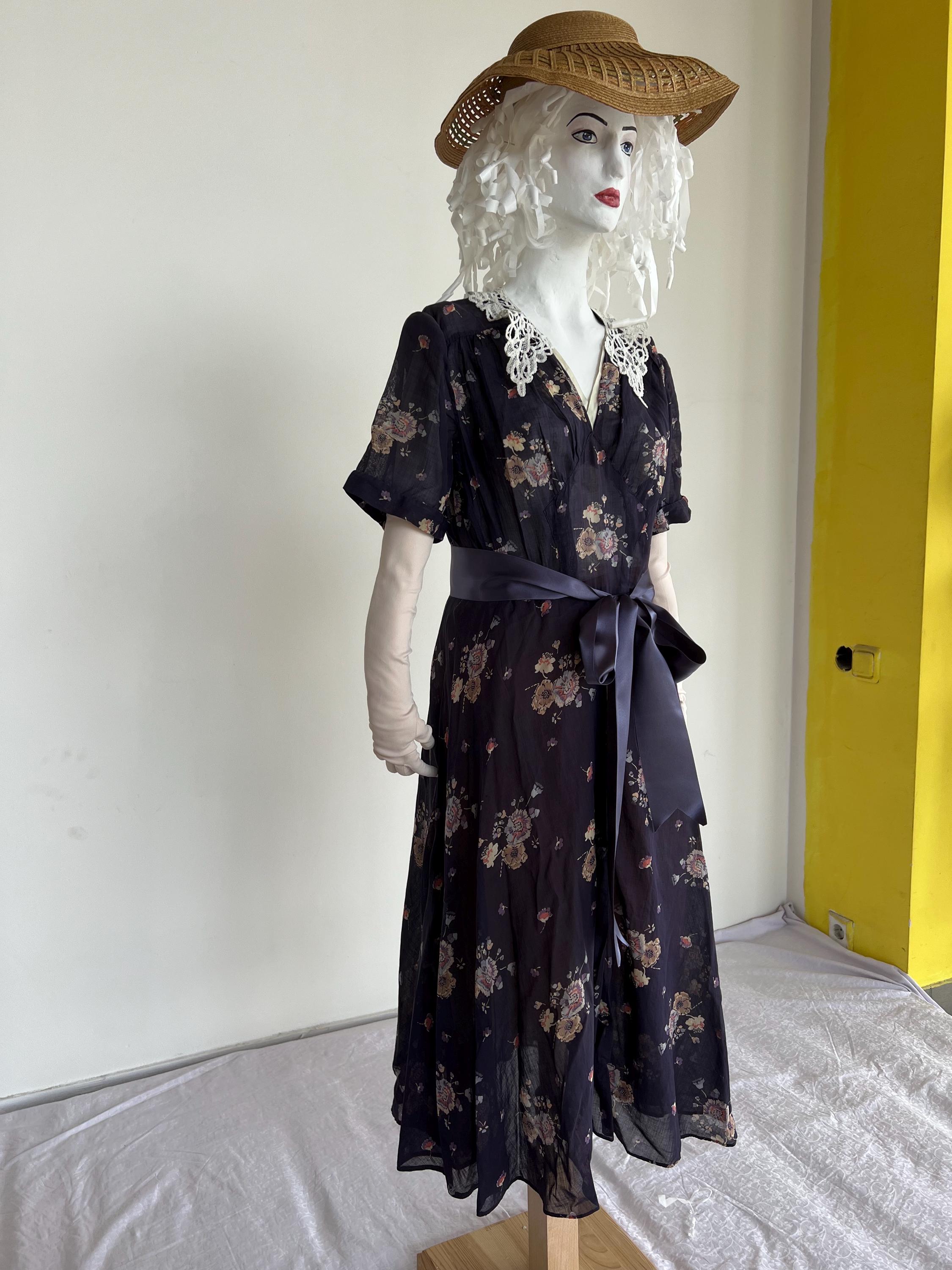 Antique Dress 1940. Europe. Fabric Some Lenzi Marqueset. or Cotton ...