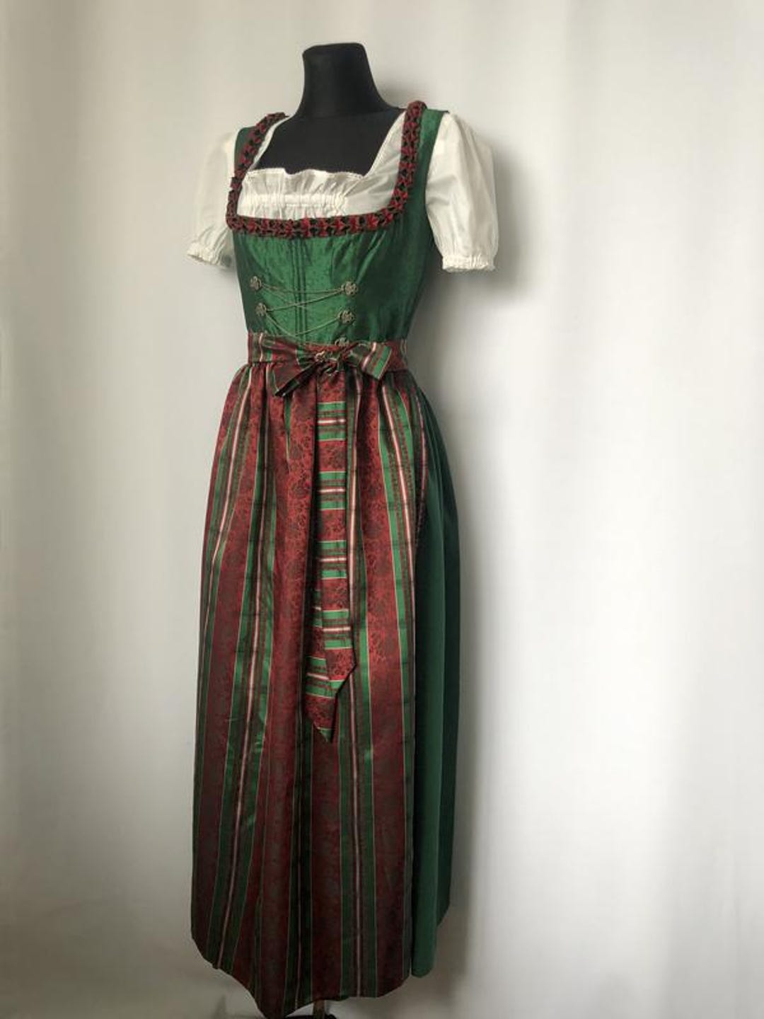 Alpenwelt Vintage Green and Red Dirndl Bavarian Three-piece Dress ...