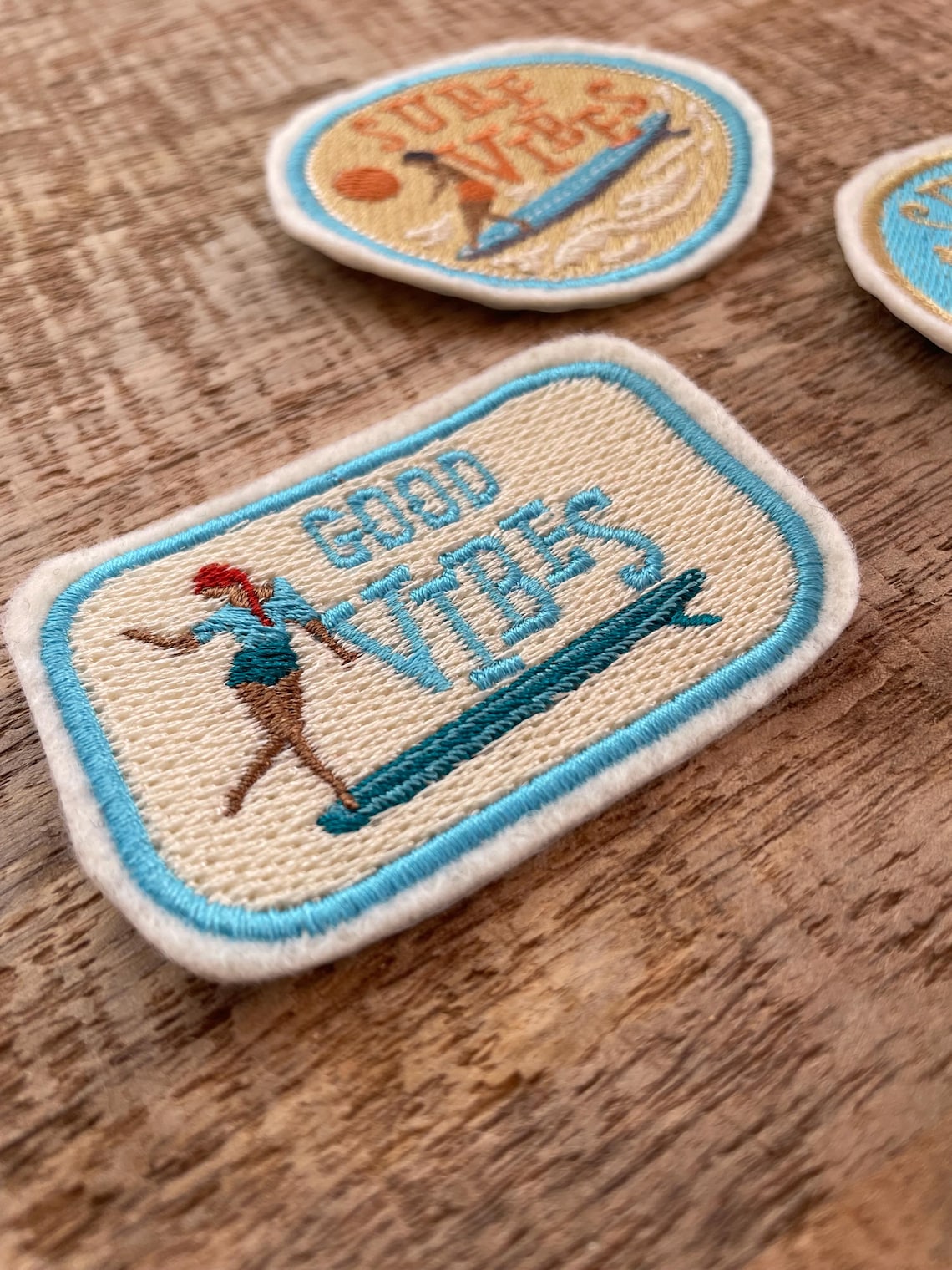 Iron-on Embroidered Patches SURF VIBES, Cross Step, Hang Five, Hang Ten ...