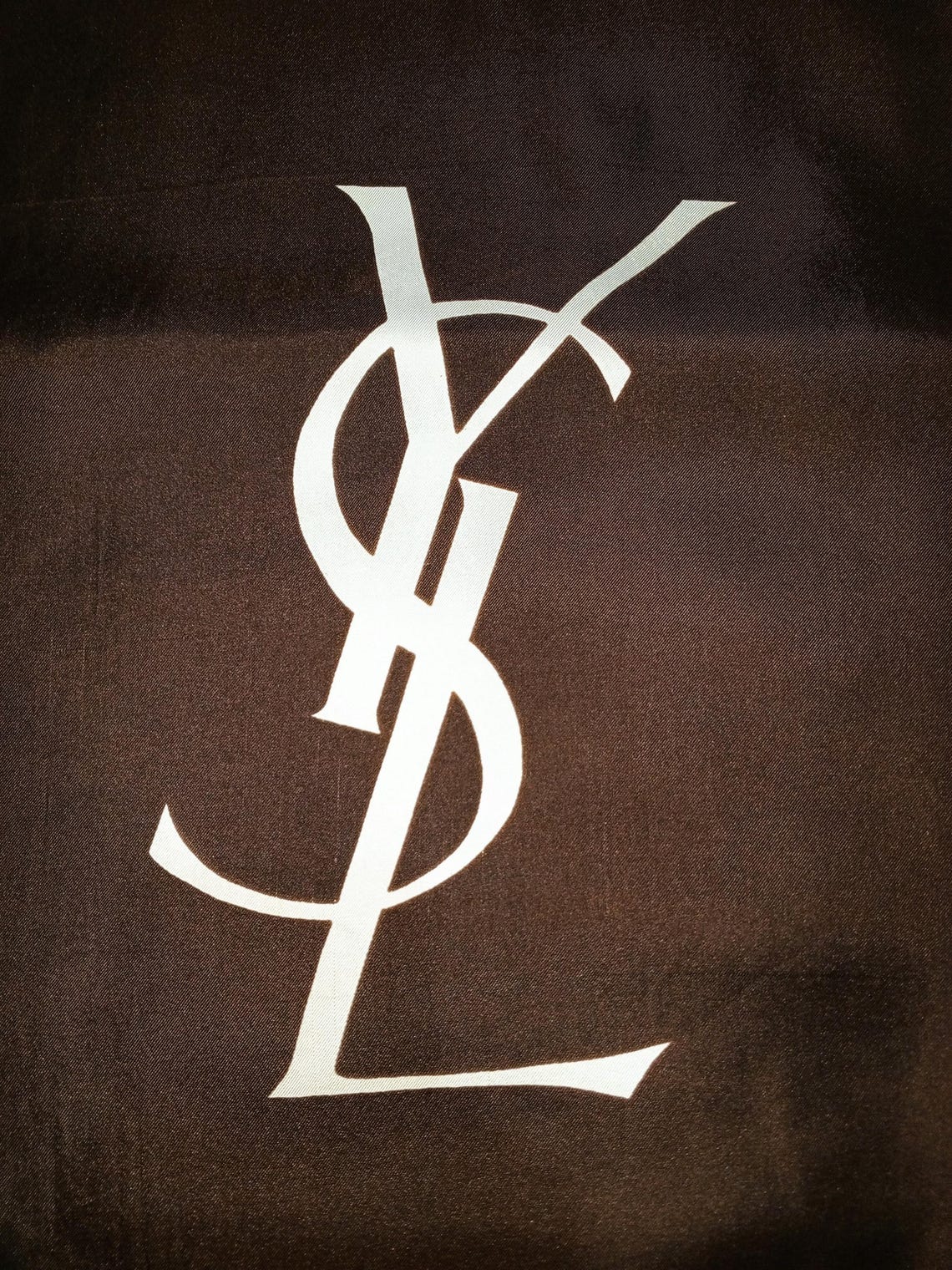 Yves Saint LAURENT YSL Paris France écharpe longue en soie marron ...