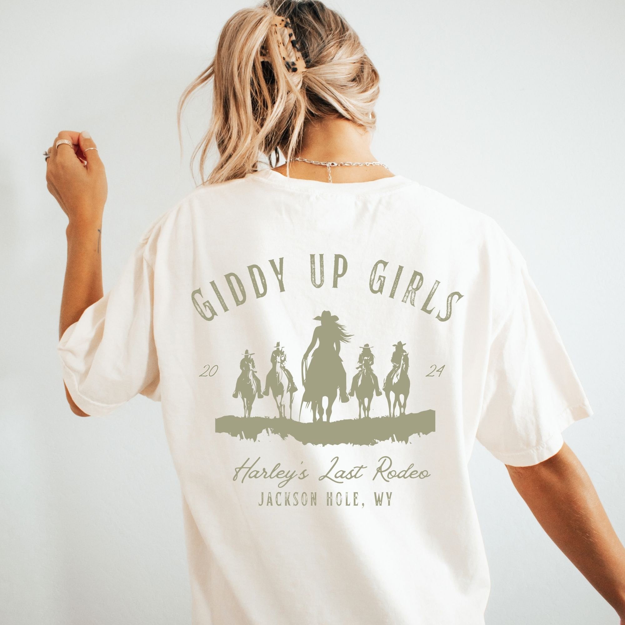 Giddy up Girls Comfort Colors T-shirt Cowgirl Bachelorette Tee ...
