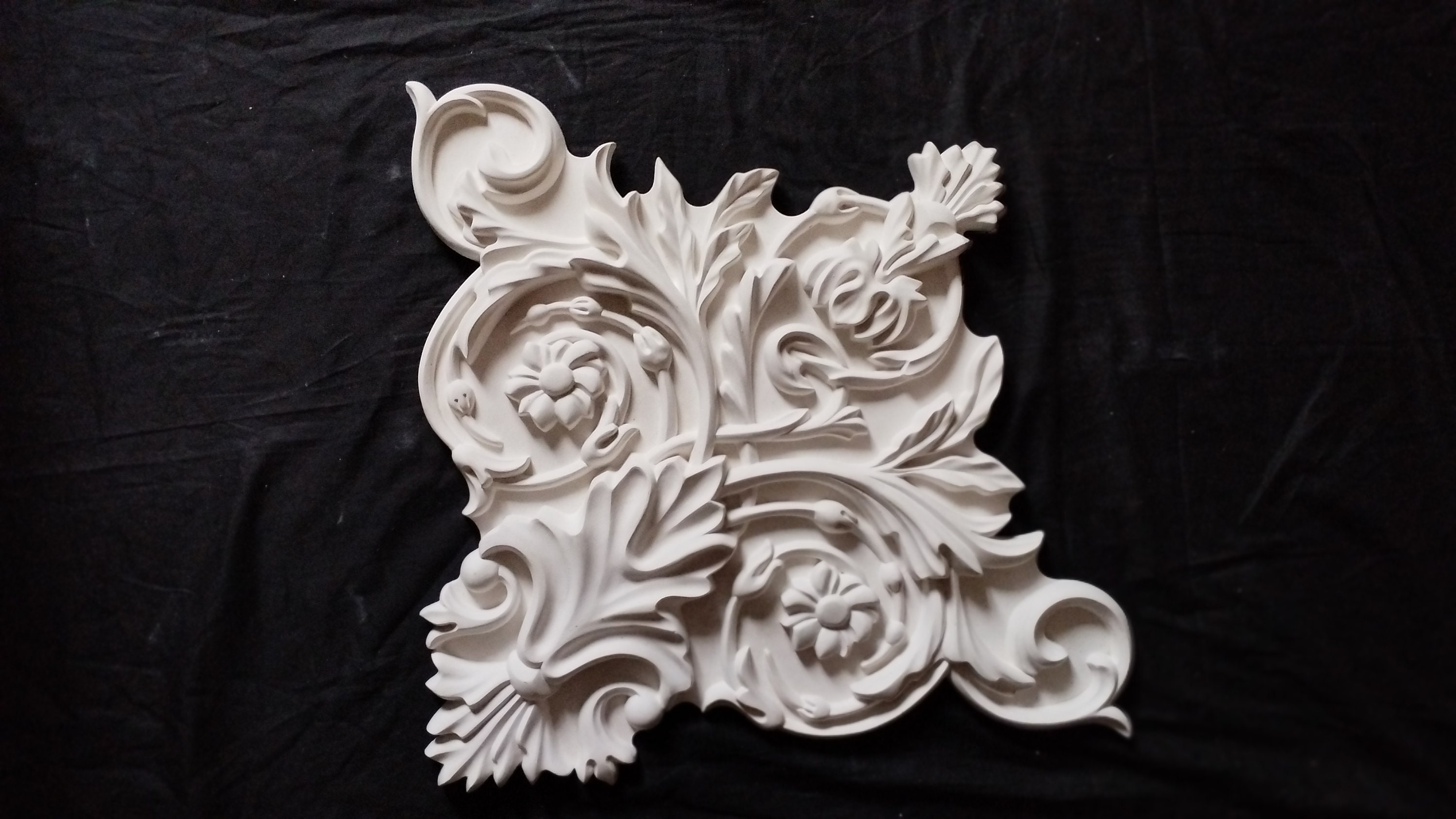 Large Carved Plaster Corner, Beautiful Wall Decoration, Stylish ...