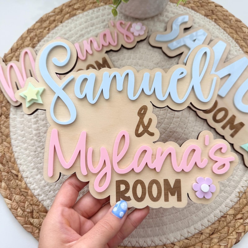 Sibling Name Door Sign - Etsy