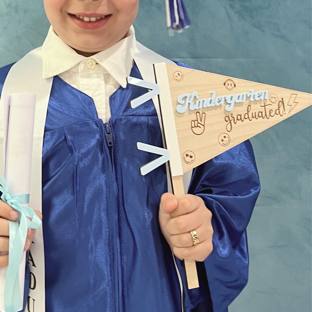 Graduation Pennant Flag for Kids, Kindergarten Graduate Pennant Flag ...