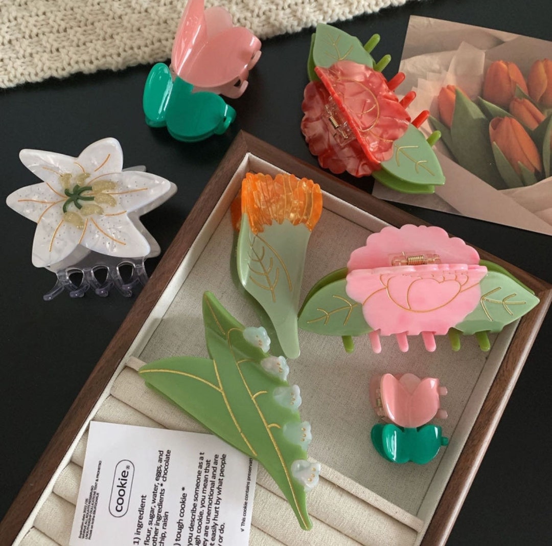 DIY Acetate Flower Hair Claws, Flower Hair Claw Clips, Bouquet Hair ...