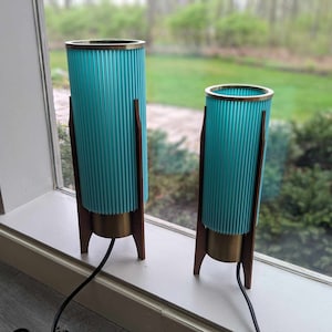 Mid Century Modern Rocket Lamp - Etsy