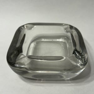 Vintage Heavy Clear Glass Ashtray - Etsy