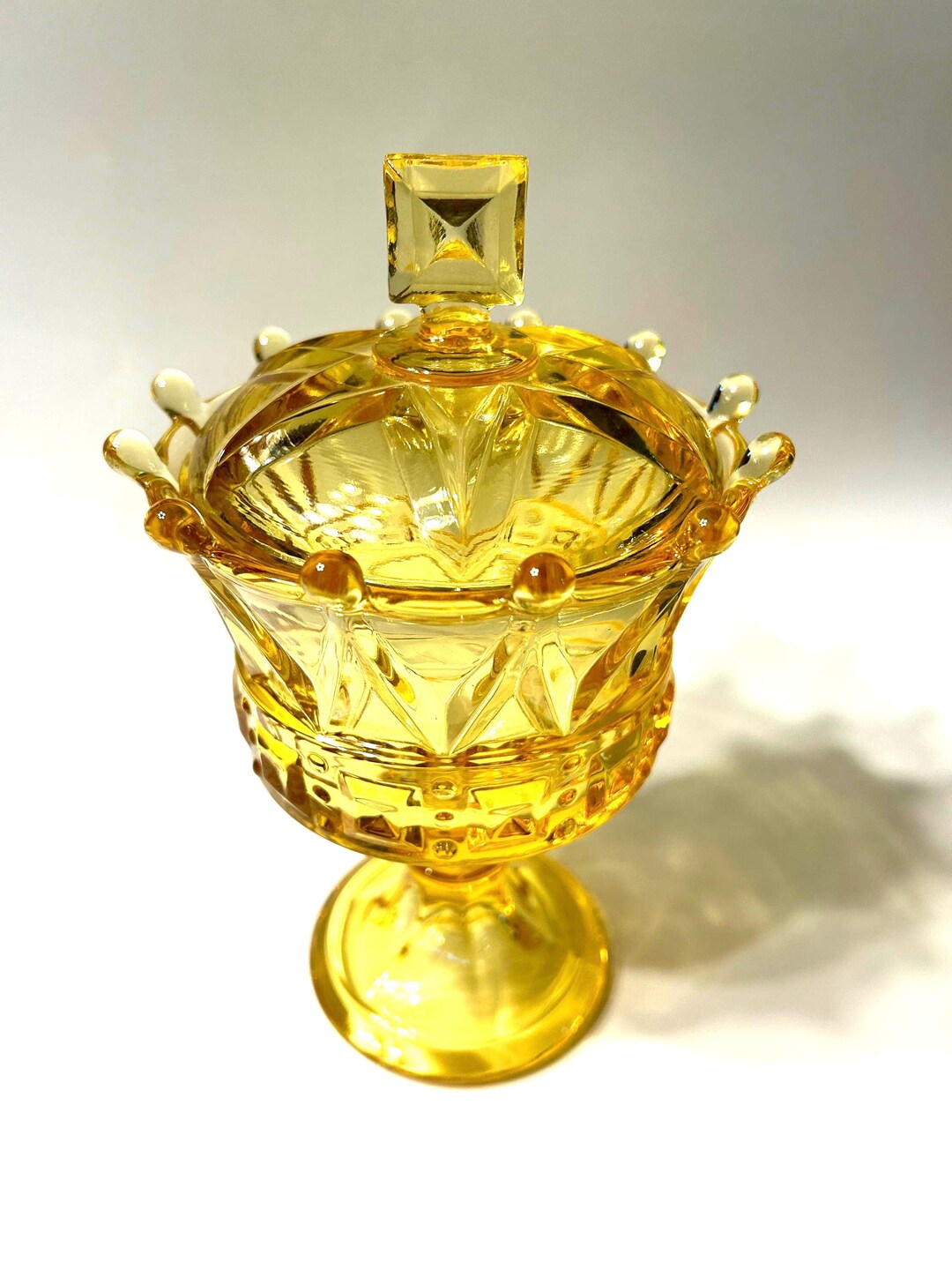 Fostoria Crown Collection Windsor Crown 2749 Yellow Gold Glass Chalice ...
