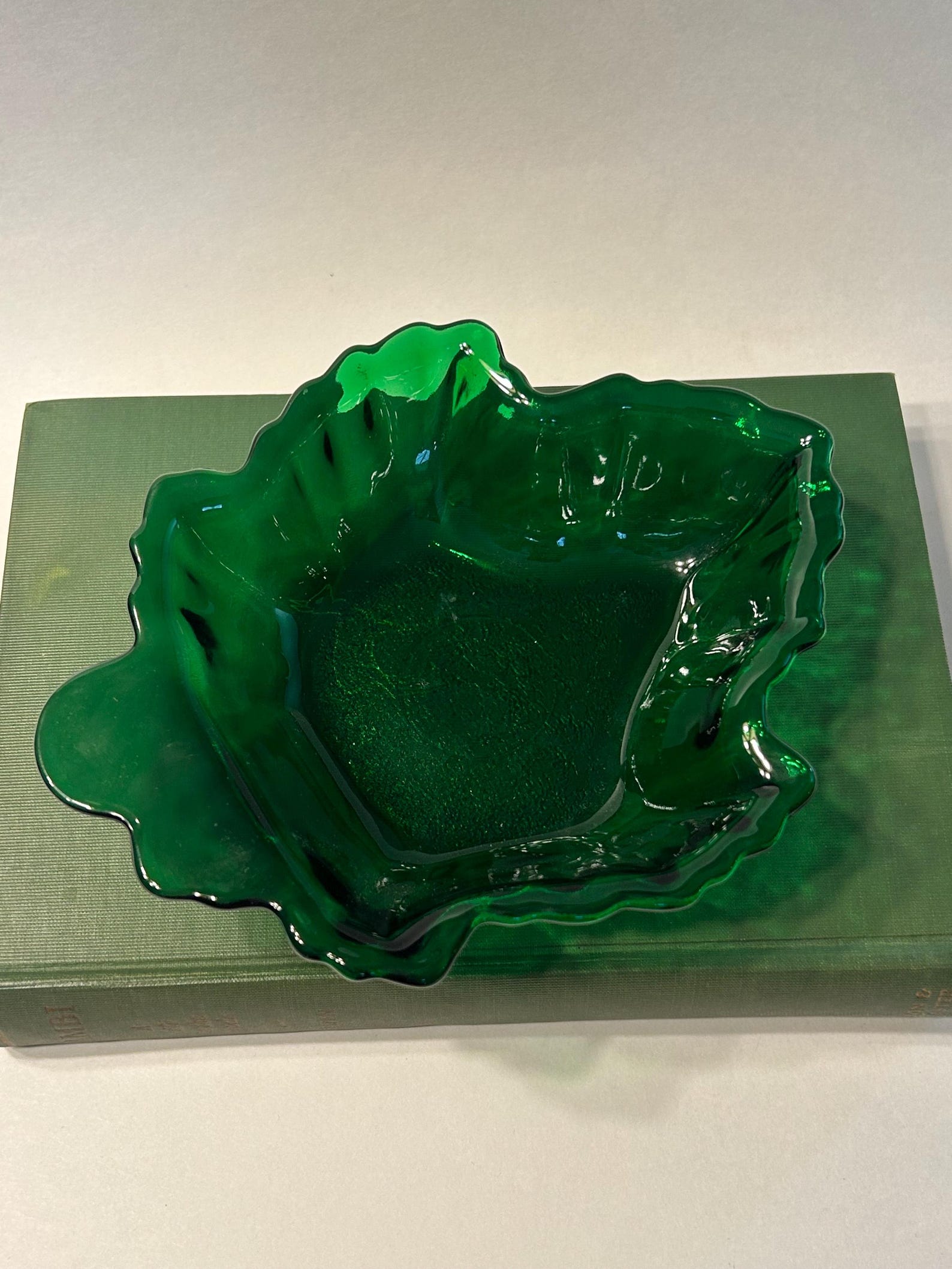 Anchor Hocking Green Glass Maple Leaf Dish - Etsy