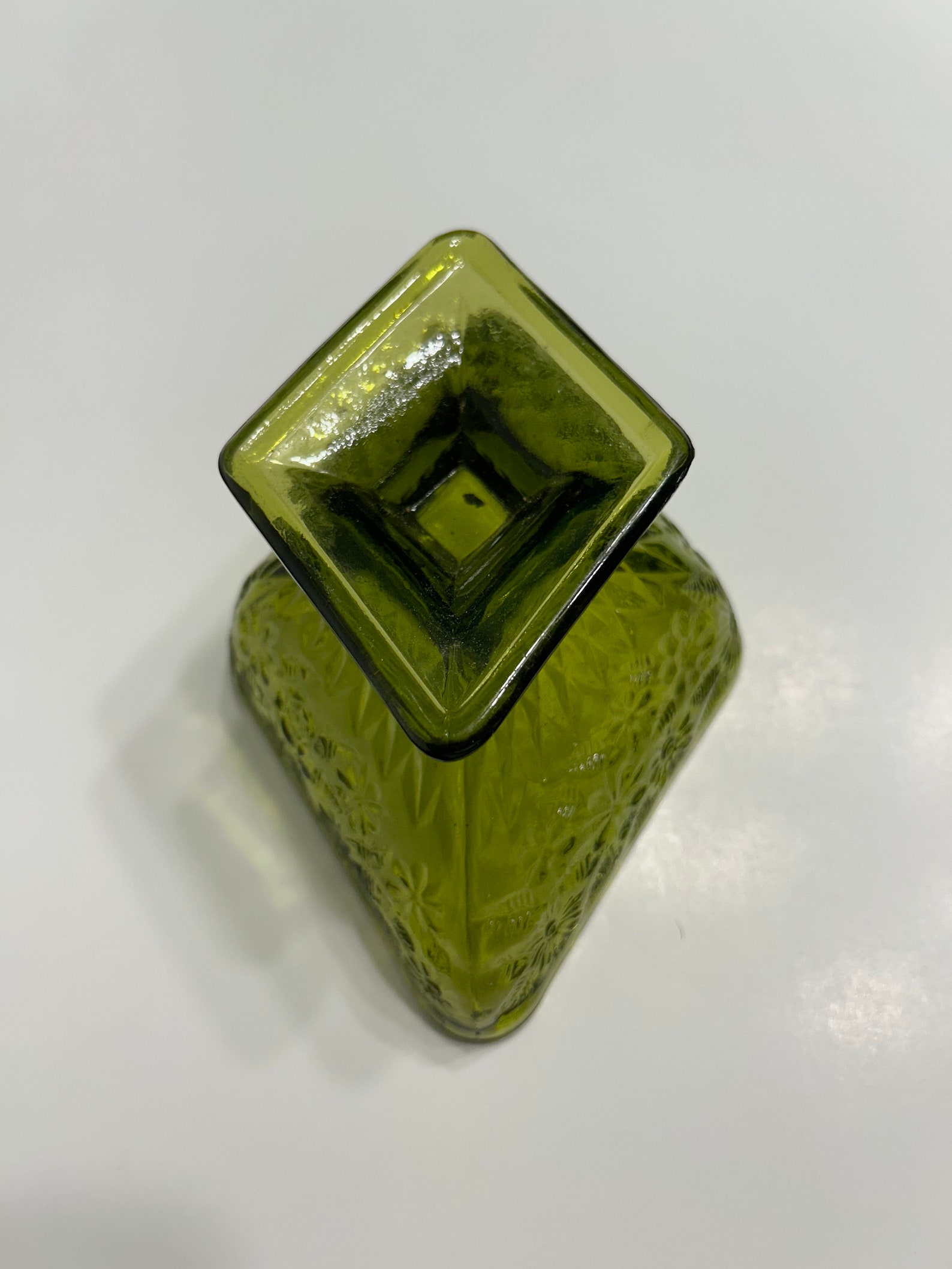 Avocado Glass Daisy Diamond Shaped Bowl, Candy Dish - Etsy