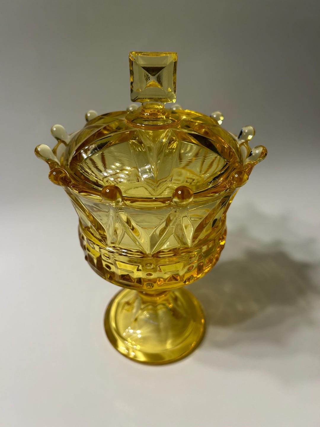 Fostoria Crown Collection Windsor Crown 2749 Yellow Gold Glass Chalice ...