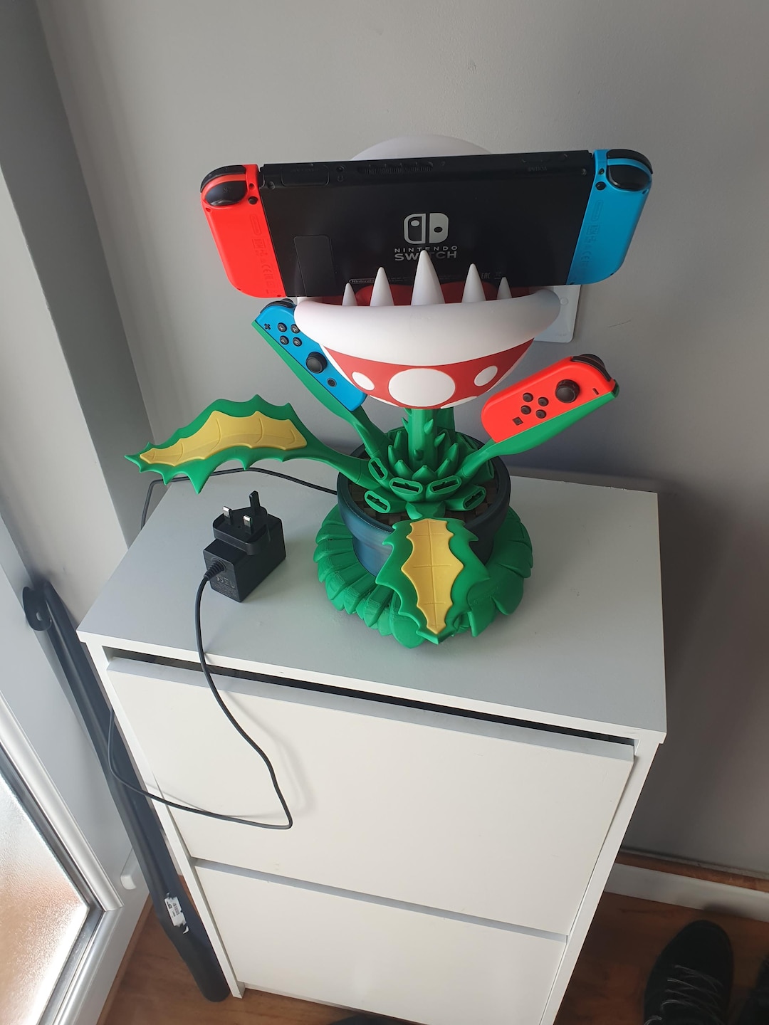 Piranha Switch Dock, Plumber Switch Dock, Piranha Plant Switch Stand ...