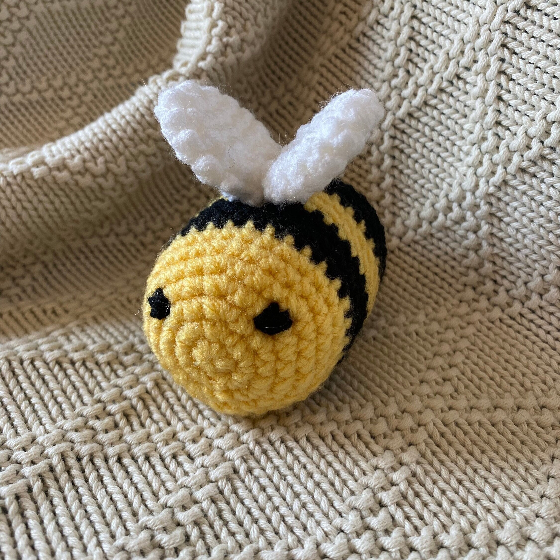 Yellow Crochet Bee | Amigurumi Bee | Plushie Bee - Etsy