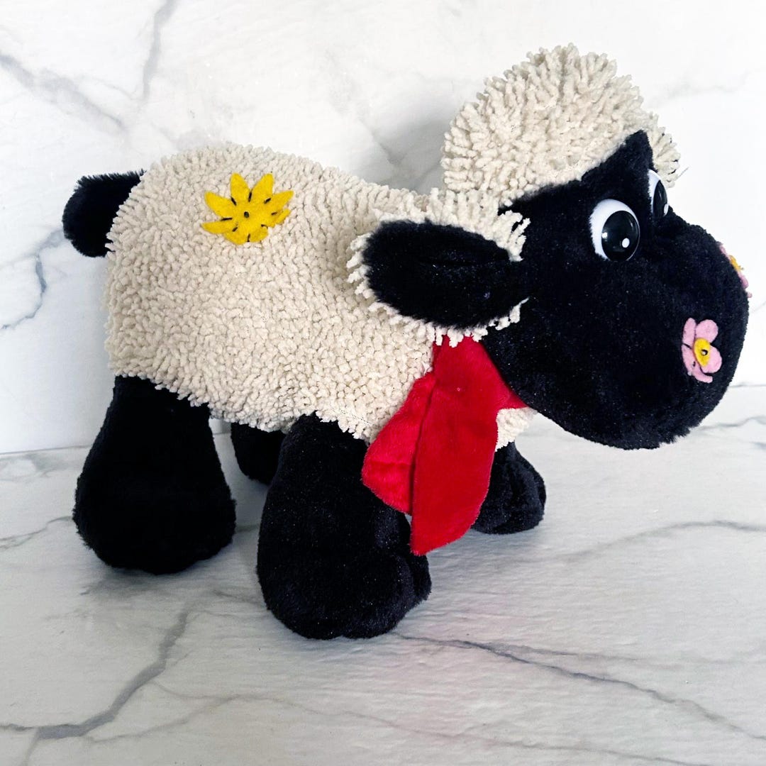 Shaun the Sheep - Vintage Plush With Daisies and Red Scarf. Wallace and ...