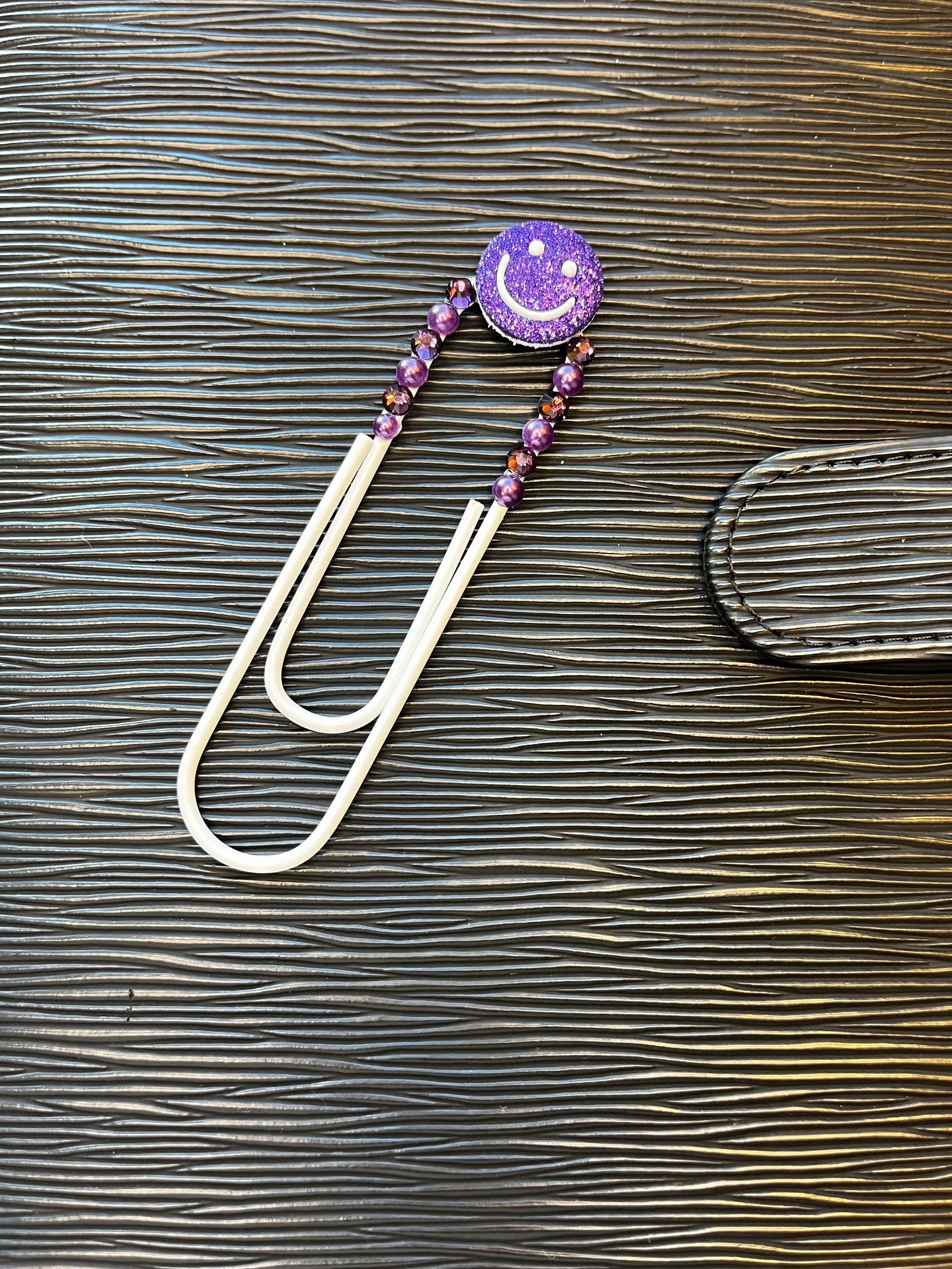 Smiley Face Paper Clips | Decorative Binder Clips | Stylish Accessories ...