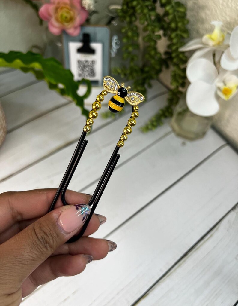 Elegant Decorative V1 Paper Clip: Planner Accessory, Savings Binder ...