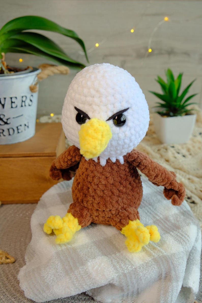 Bald Eagle Crochet Pattern, Plush Yarn Amigurumi PDF, Patriotic Eagle ...