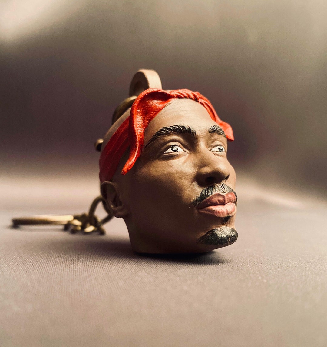 Tupac Shakur Keychain: an Icon of Hip-hop Immortalized - 2pac Keychain ...