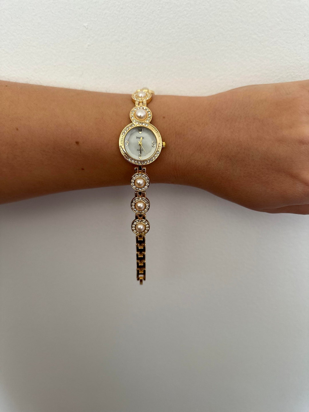 Henrietta Gold Diamond Pearl Watch, Circle Face Watch, Daily Usage ...