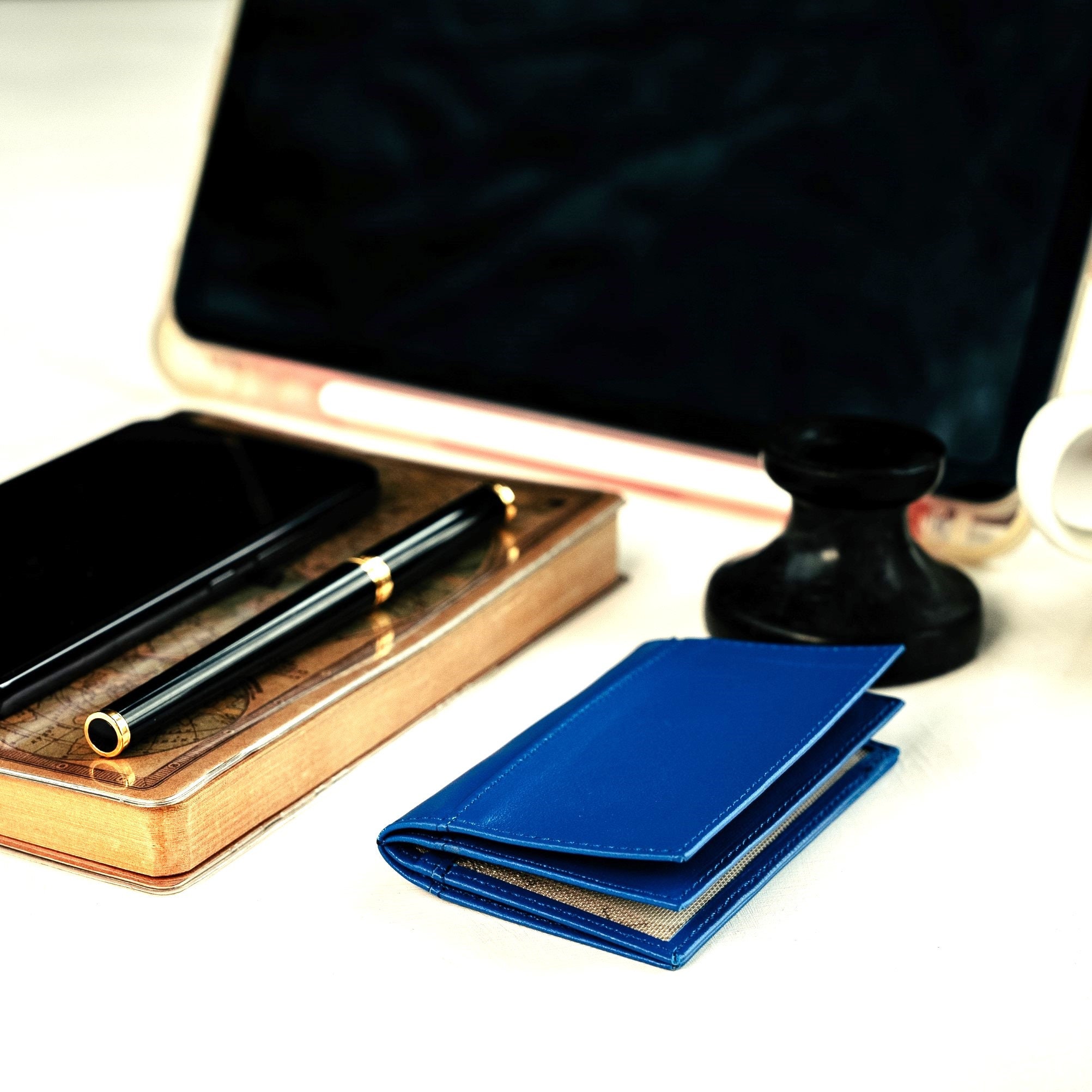 Genuine Leather Slim Bi-fold ID Card Holder Wallet, Minimalist Soft ...