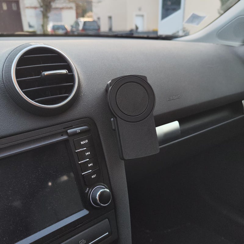 Audi A4 B7 Handyhalterung Adapter