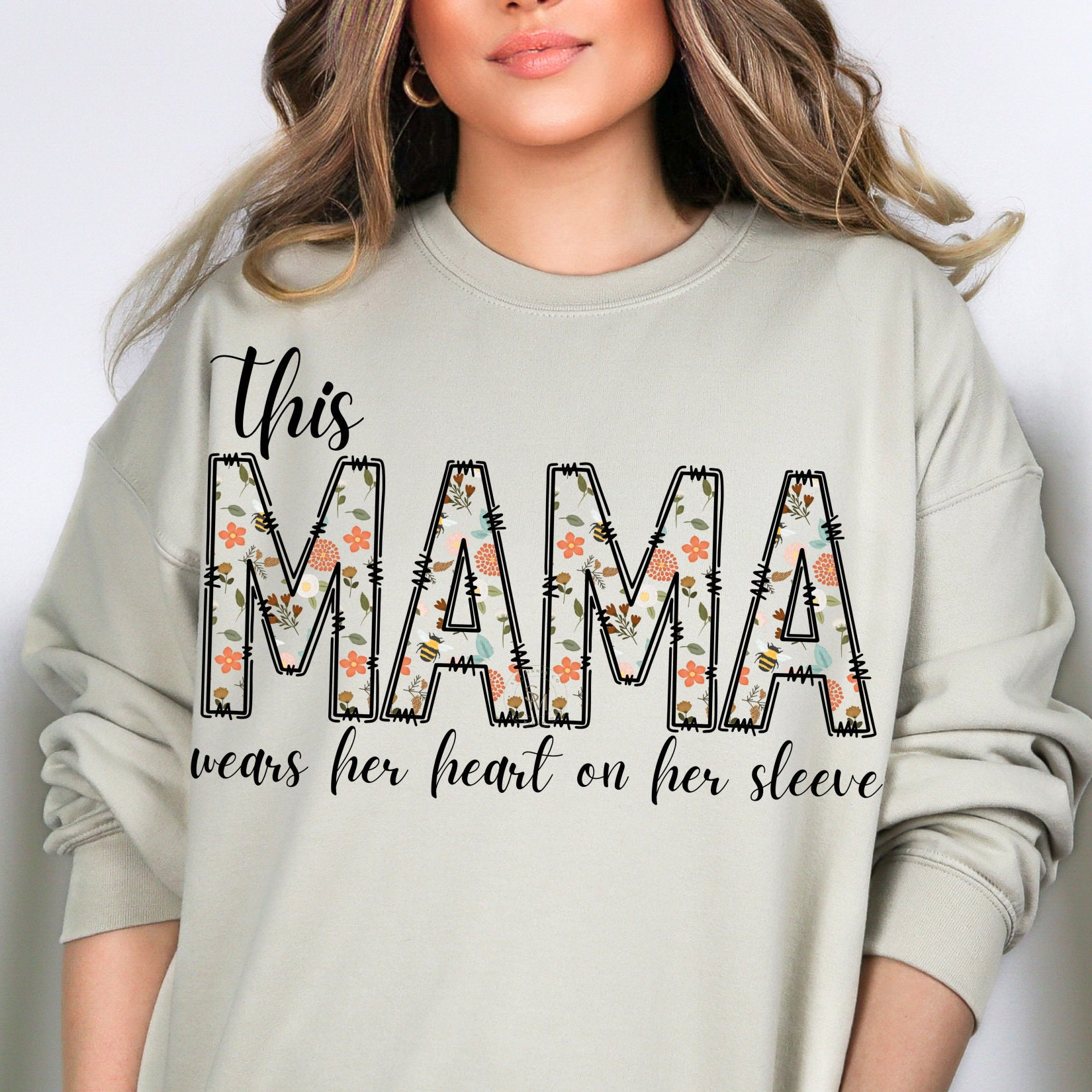 This MAMA Wears Her Heart PNG, Faux Embroidery Mama Design, Custom Mom ...