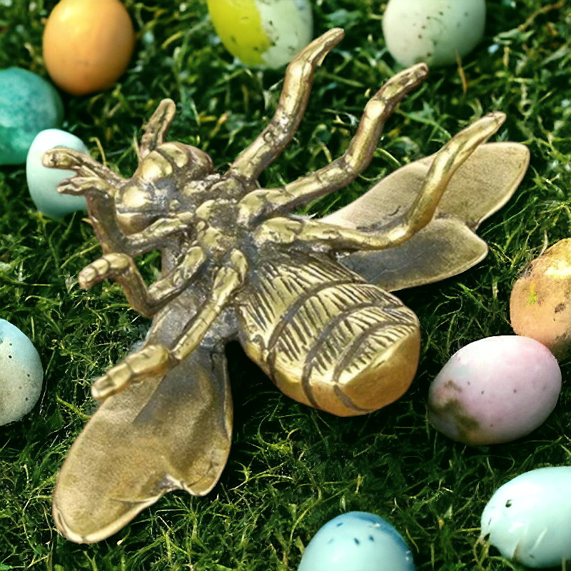 Handcrafted Brass Bee Figurine - Vintage Inspired Home Decor Quirky ...