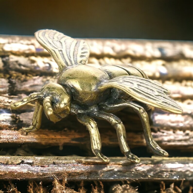 Handcrafted Brass Bee Figurine Vintage Inspired Home Decor Quirky Brass ...