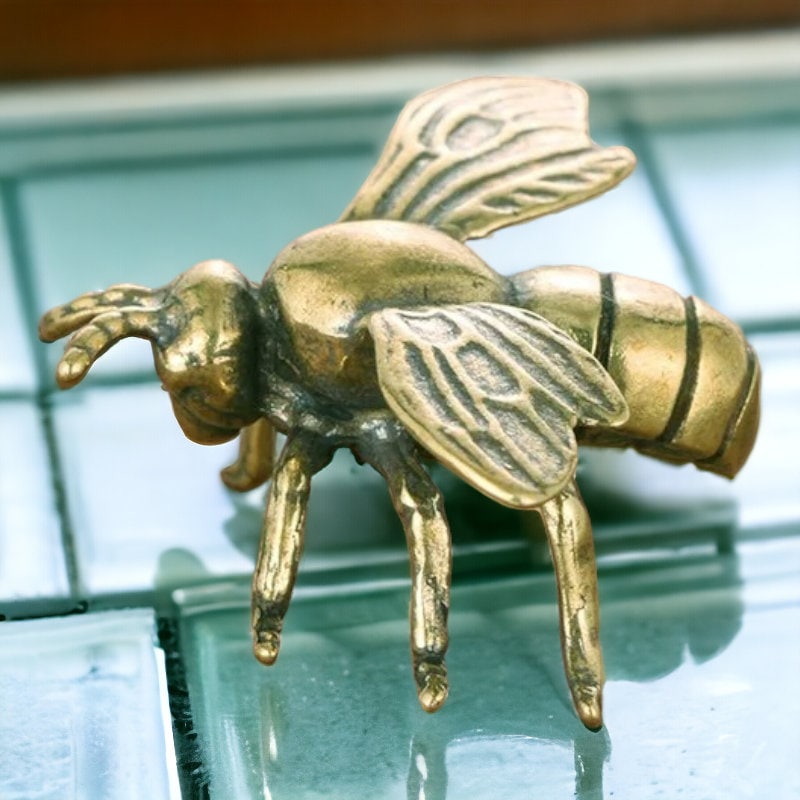Handcrafted Brass Bee Figurine Vintage Inspired Home Decor Quirky Brass ...