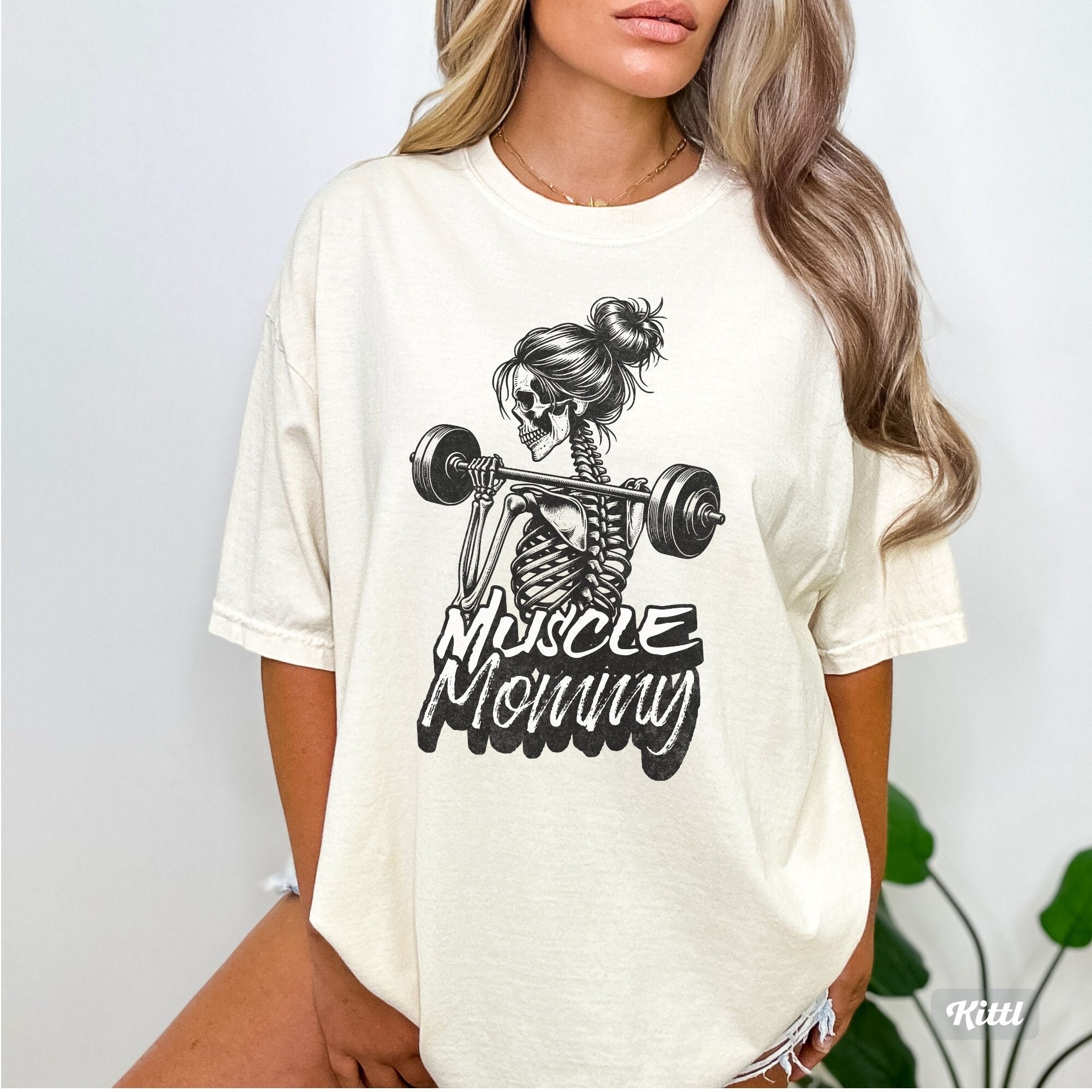 Muscle Mommy PNG File, Gym Rat Fit Mom Design, Humorous Phrase, Retro ...