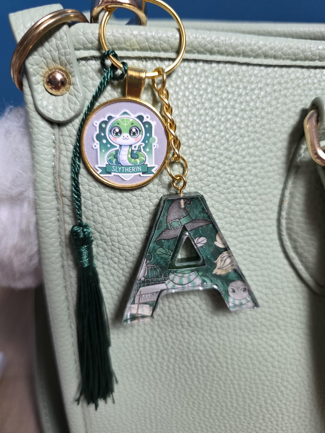 Slytherin Keychain - Harry Potter Theme - Etsy