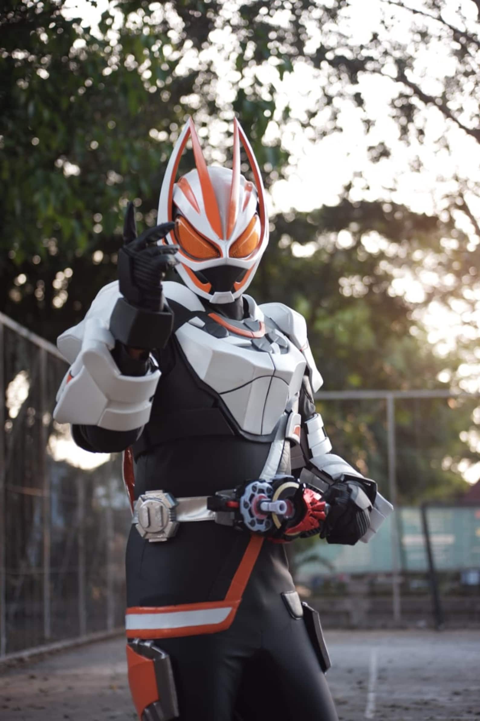 Kamen Rider Geats Magnum Boost Tokusatsu Suit Wearable Cosplay Costume ...