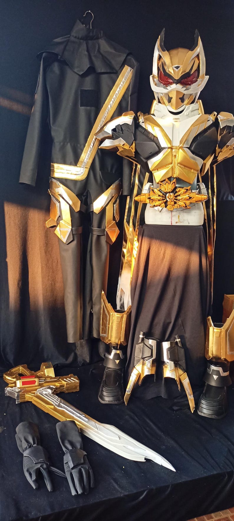 Kamen Rider Doom Geats Cosplay Costume Tokusatsu Suit Wearable Cosplay ...