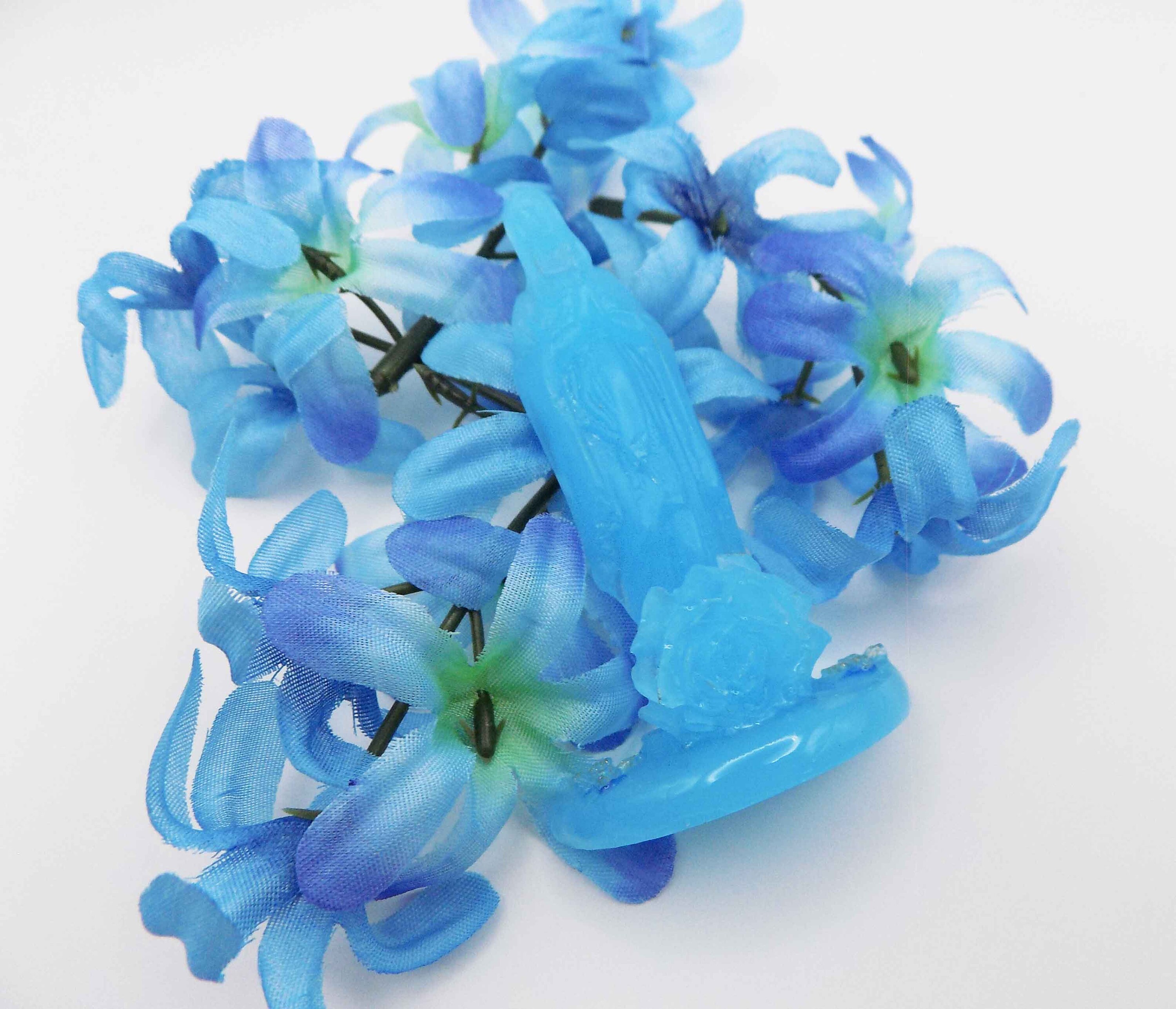 Virgin Mary Figurine Mini Virgin Mary Statue Blue Glow in the Dark Mary ...