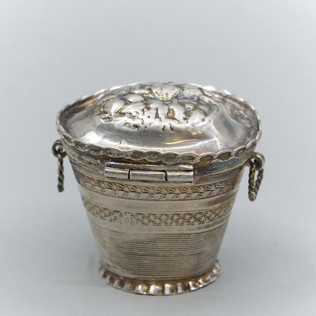 Antique 19th Century Dutch .833 Silver 1 5/8 Tall Peppermint Box No ...