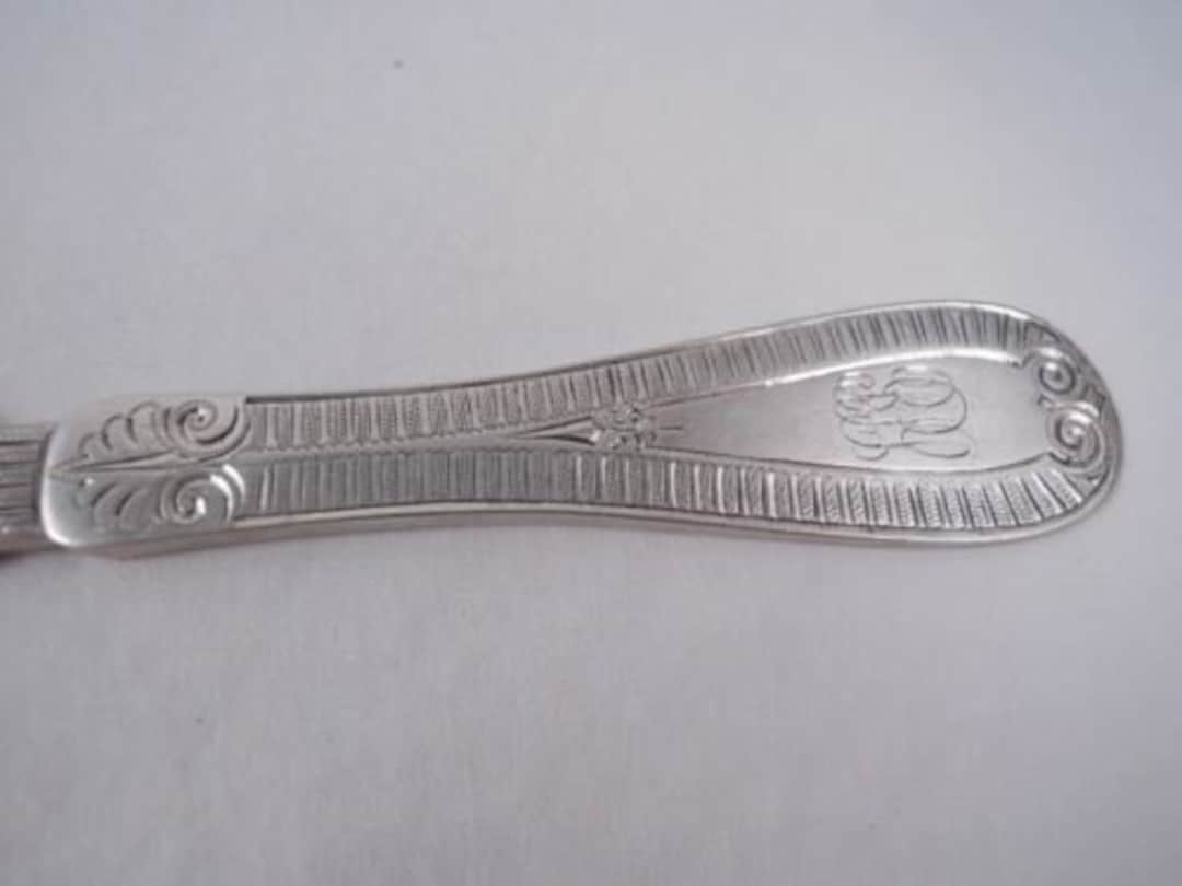 Bigelow and Kennard Sterling Silver Giant Engraved Brite Cut Cake Saw ...