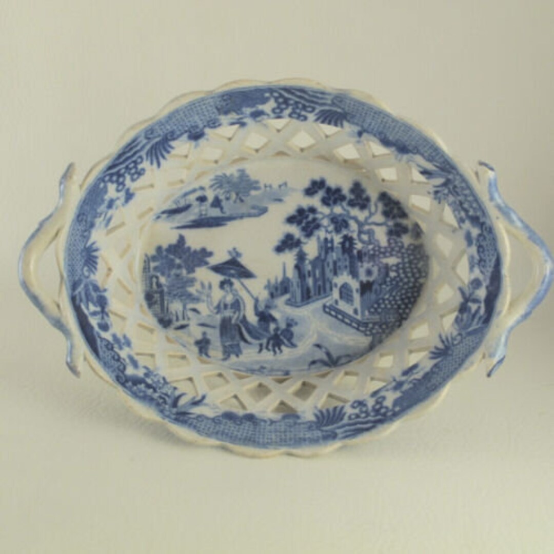 C1800 English Staffordshire Pearlware Chestnut Basket Blue Transfer ...