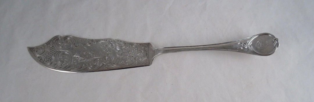 Ball and Black Bow Knot Coin Silver Fish Server Rabbit Engraving Not ...