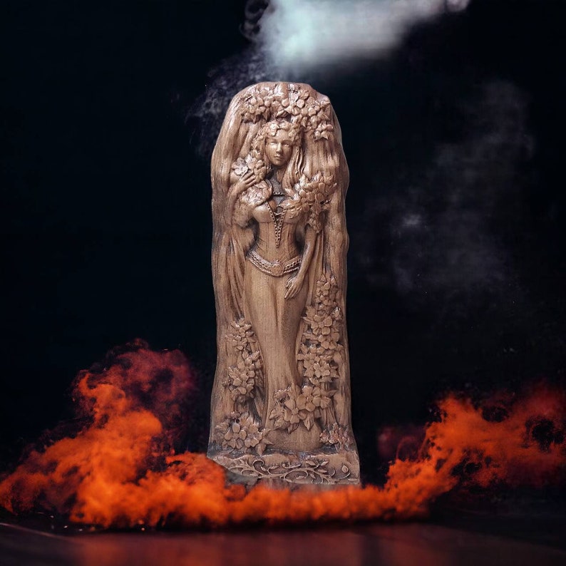 Flora Goddess Statue Flora Sculpture Flora Goddess Roman Italian Mythology Moon Wild Divine ...