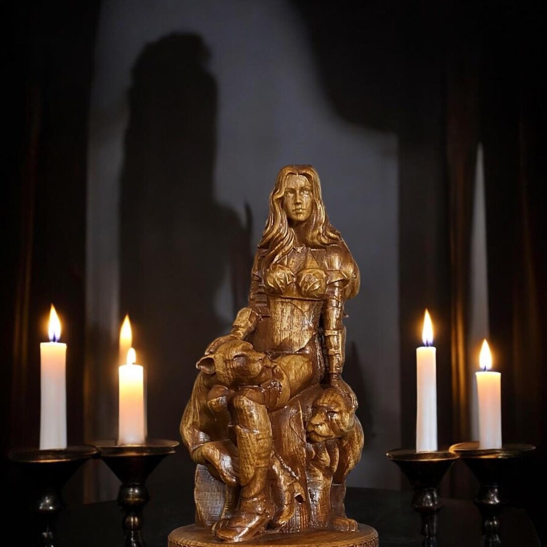 Freya Statuette Freya Hand Carved Statuette Freyja Goddess Freya Statue ...