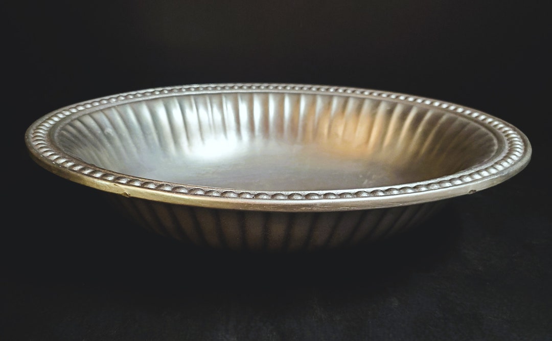 Vintage Wilton Armetale Pewter Serving Bowl - Etsy