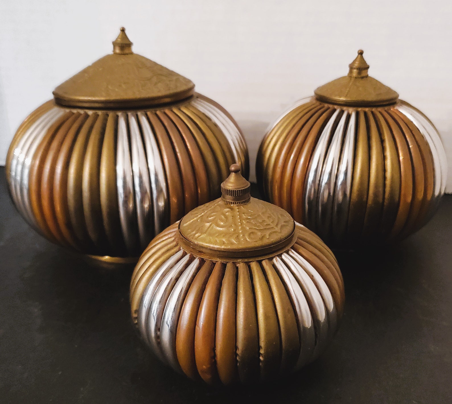 Vintage Set of 3 Round Copper,brass, and Silver Colored Spice/tea Tins ...