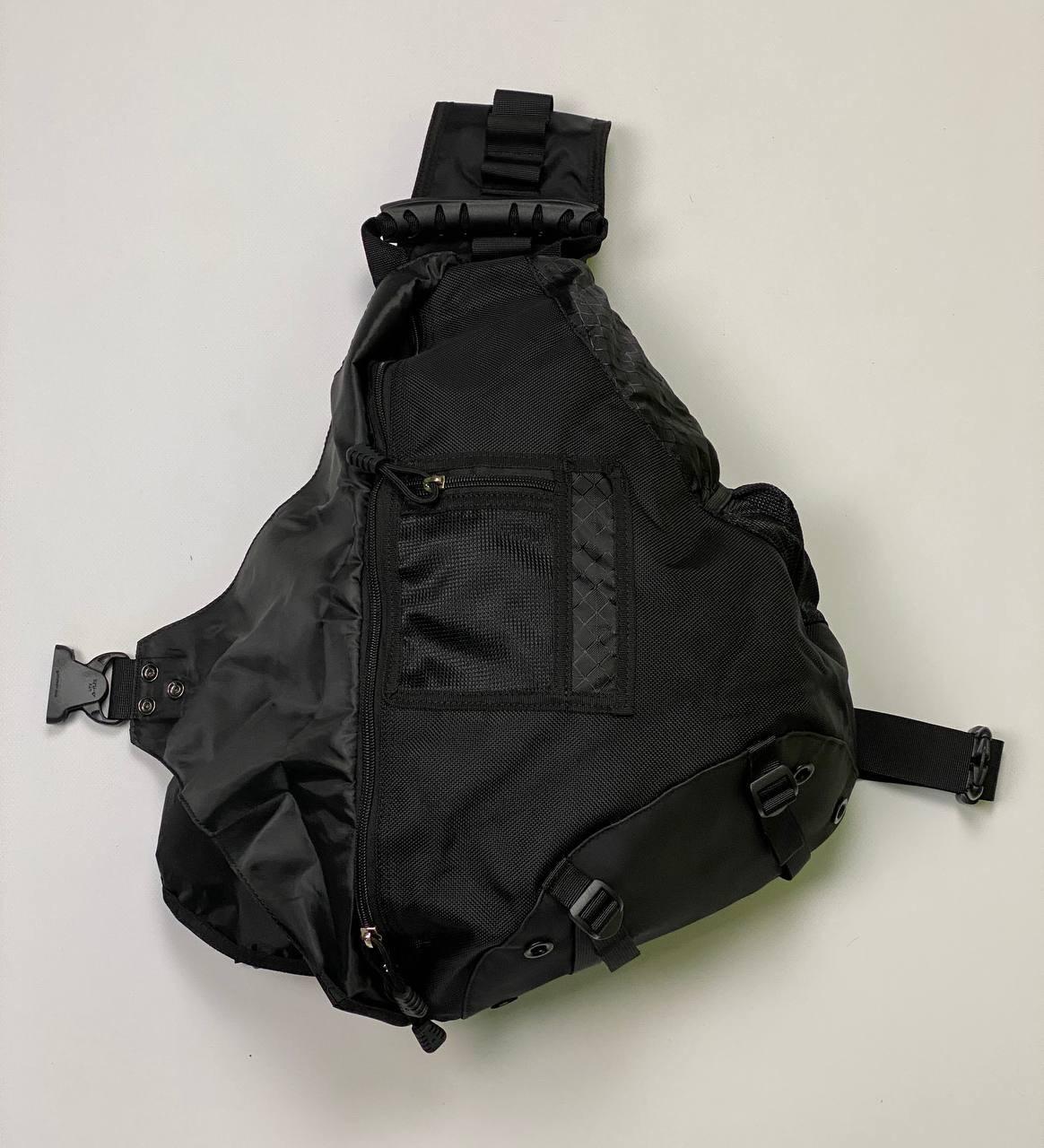 Oakley Vintage Sling Bag Crossbody Software Messenger Bag Oakley Vintage Sling Bag Crossbody Software Messenger Bag