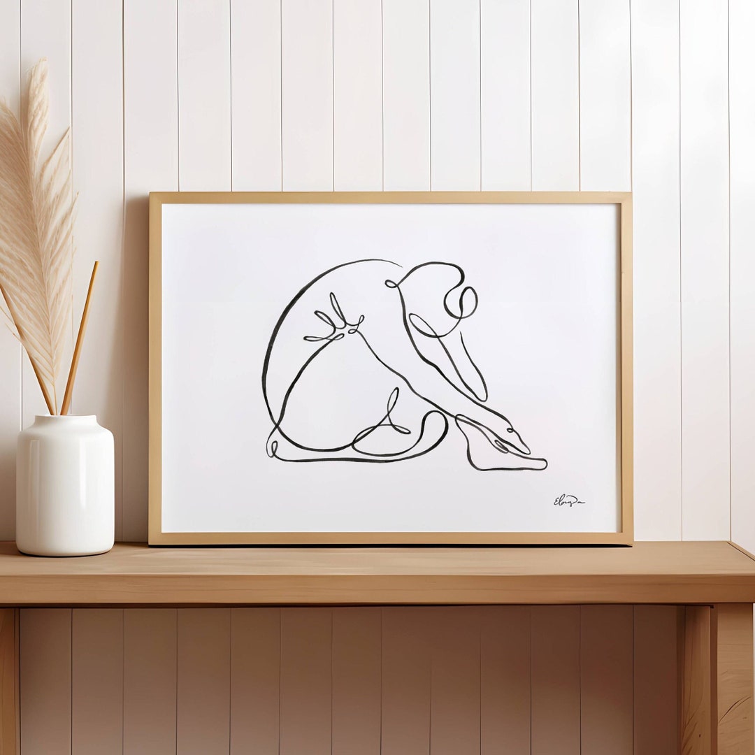 Posing Woman Line Art Print, Line Drawing, Hand-painted, Abstract ...