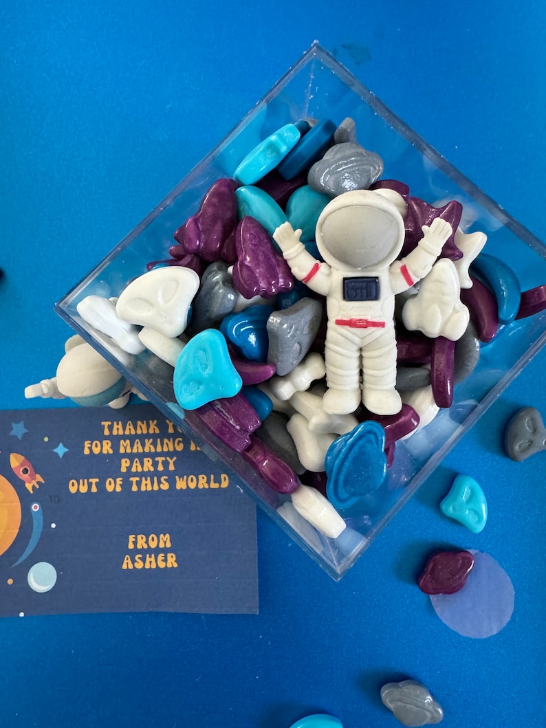 Space Themed Candy Party Favor, Space Favor, Candy Favor, Astronaut ...