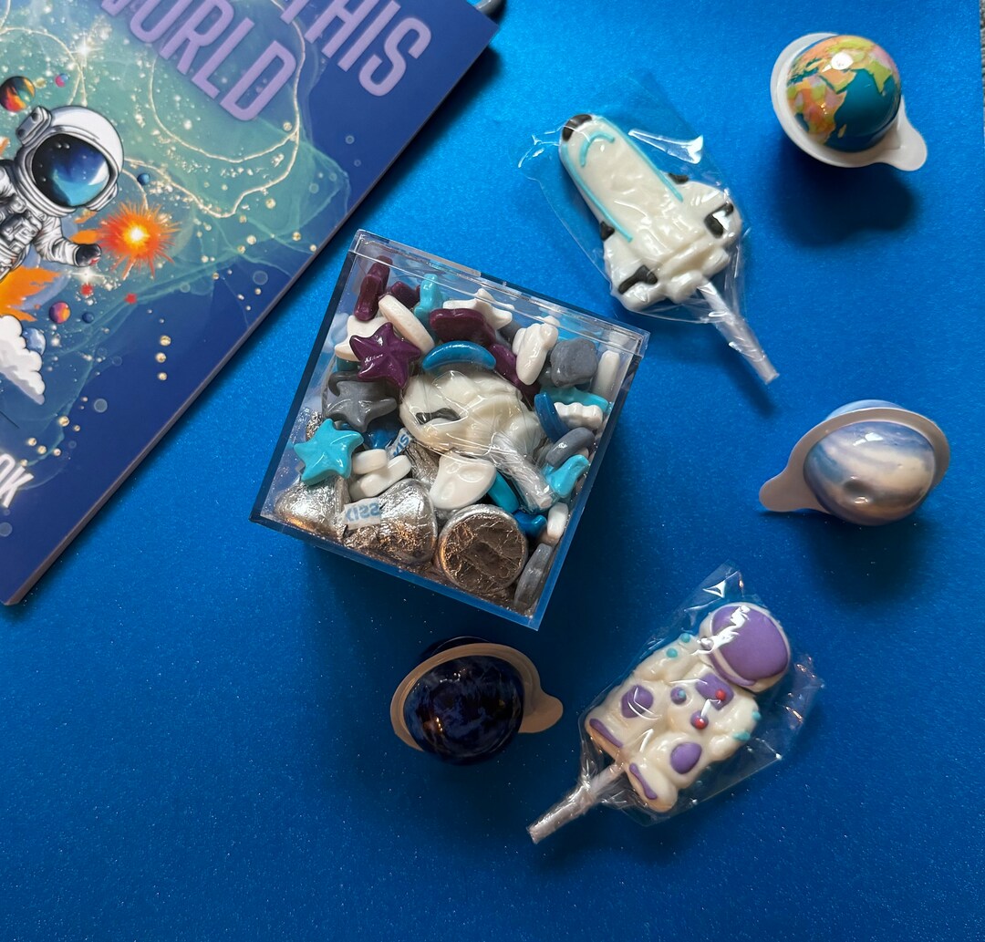 Space Themed Candy Party Favor, Space Favor, Candy Favor, Astronaut ...
