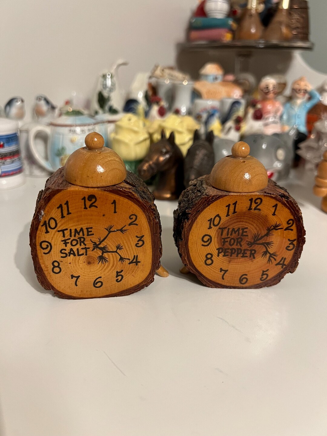Vintage Live Edge Wood Salt and Pepper Shaker Clocks - Etsy