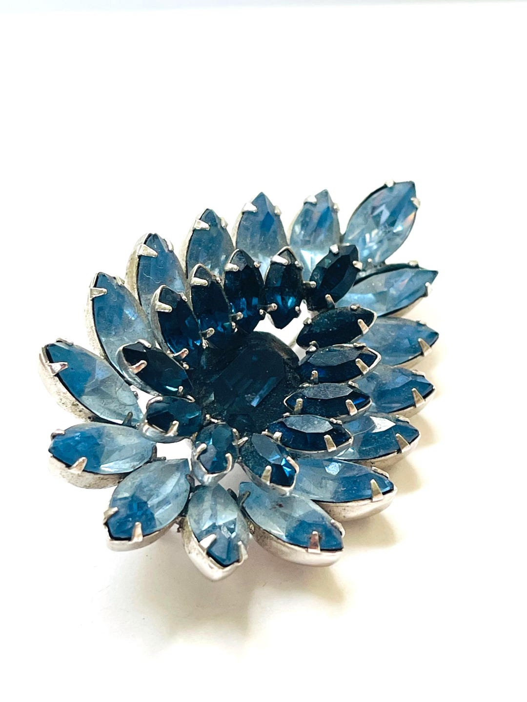 1940s Blue Glass Feather Brooch, Ombre Marquis Gems, Vintage Rollover ...
